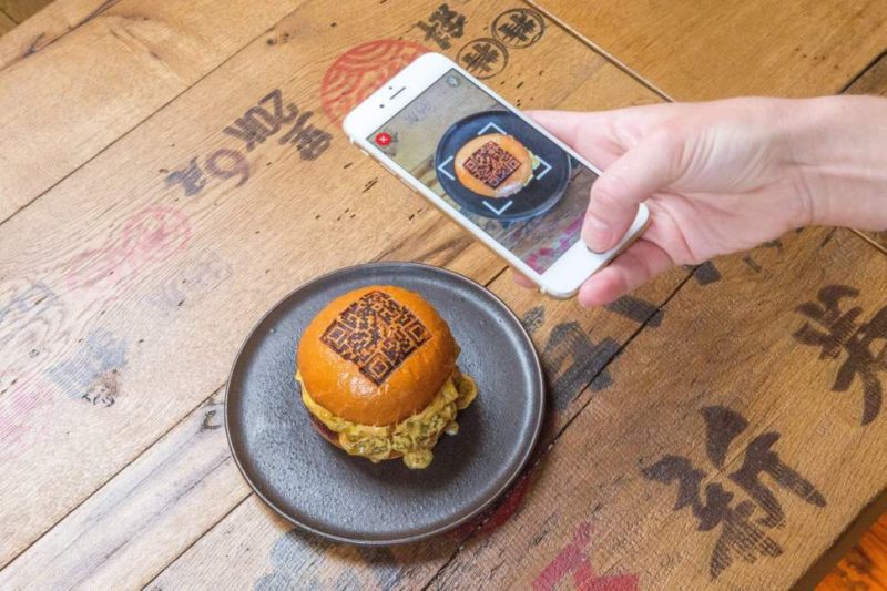 QR Codes & Foodservice (Codes on Burger Buns!) | Qfuse